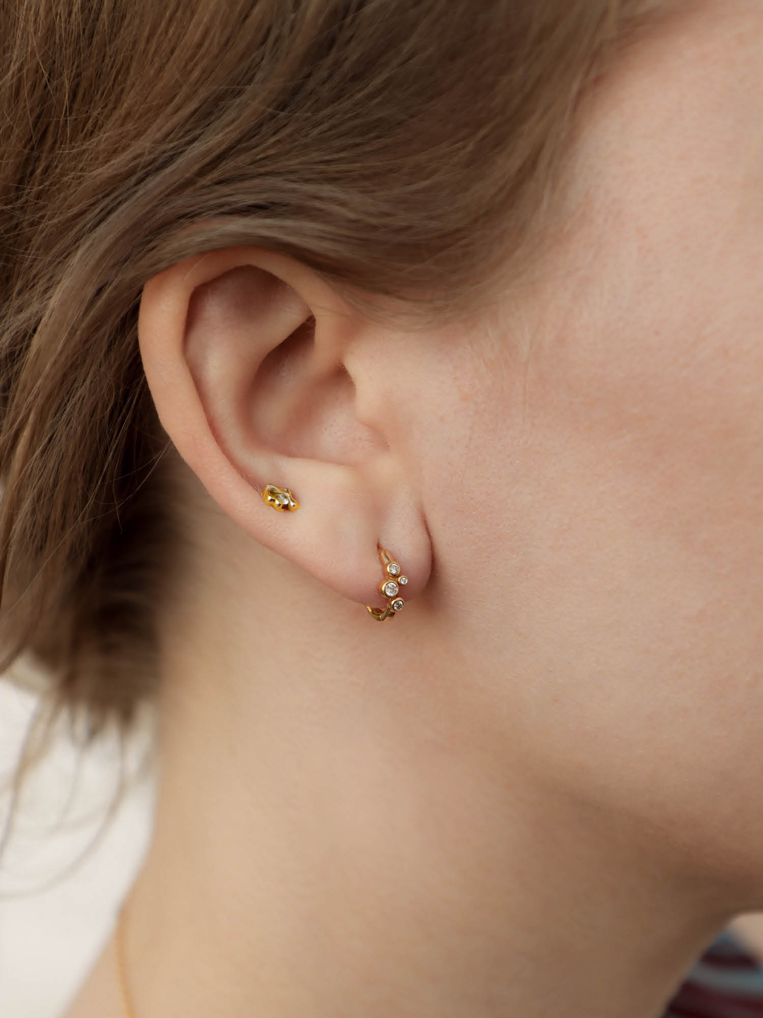 Elena 8 Huggie Højre | Maria Black